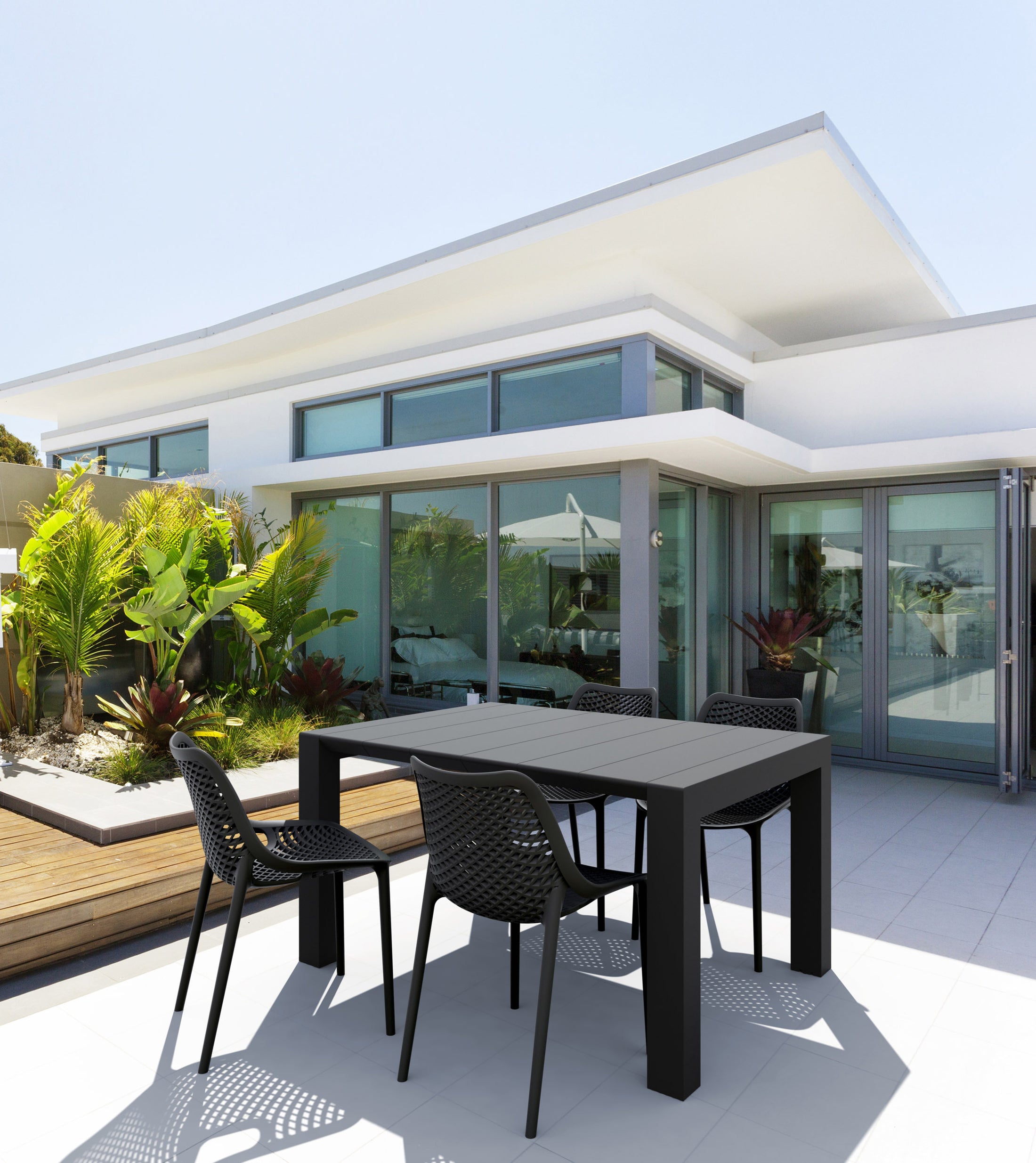 Tangalooma Outdoor Chair - Black – Brisbane Furniture